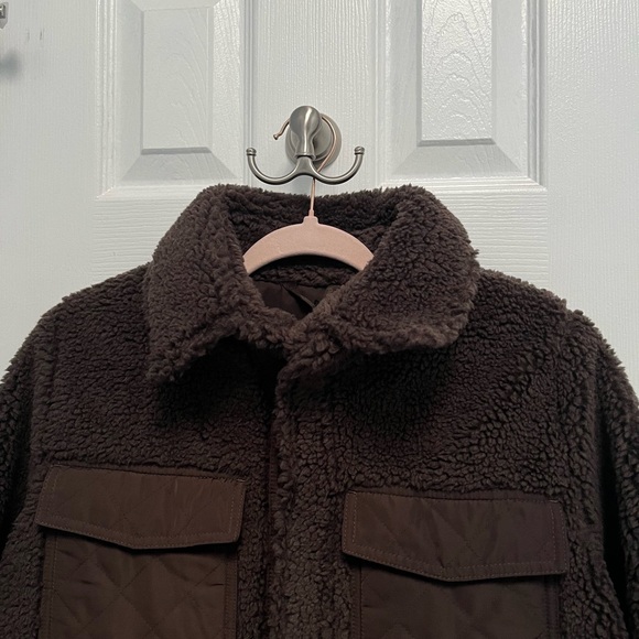 ALO Yoga | Jackets & Coats | Alo Yoga Sherpa Edge Shacket Espresso ...